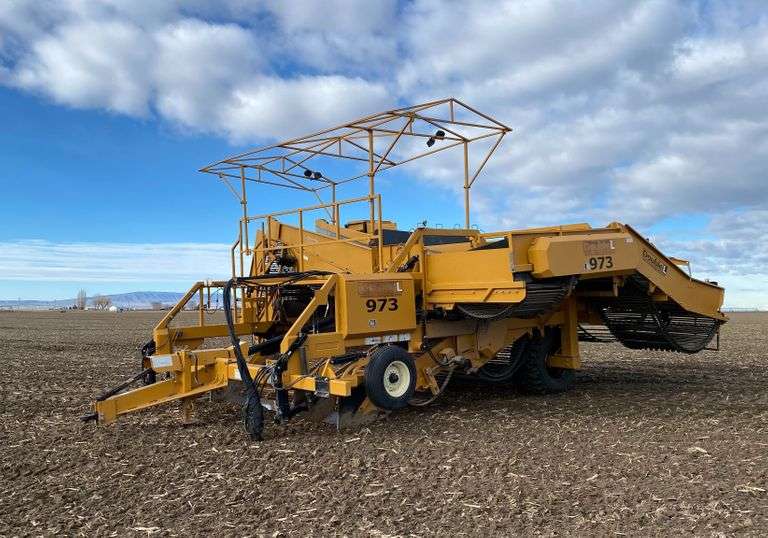 2013 Double L 973 4 Row Potato Harvester - Booker Auction Company