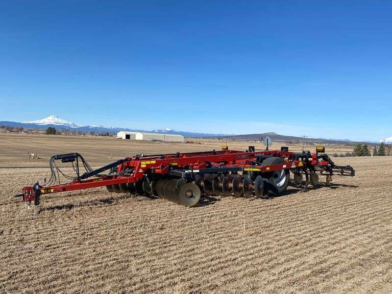 2016 Case IH 875 Eco-Tiger Disc Ripper - Booker Auction Company
