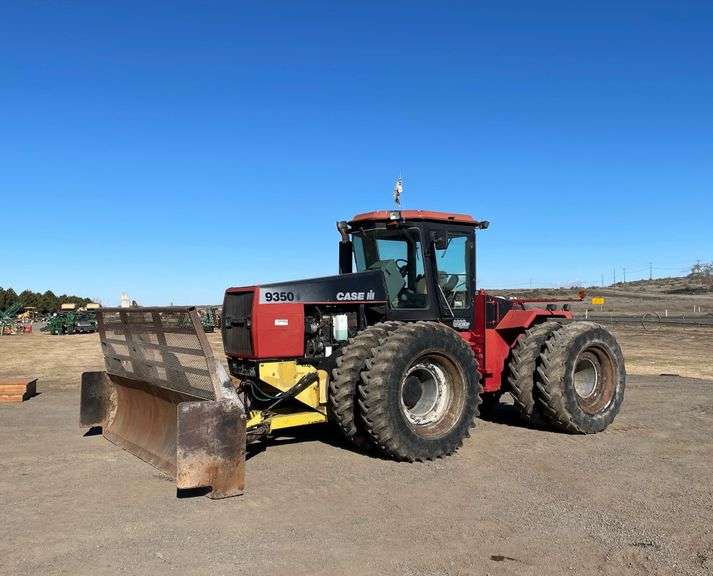 Case IH 9350 Tractor - Booker Auction Company