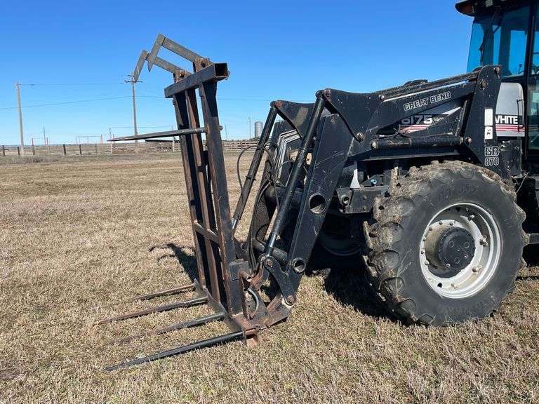 Great Bend 870 Front Loader - Booker Auction Company