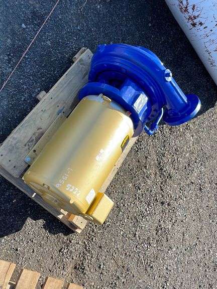 Flowise FWC2103P-15-3 Pump - Booker Auction Company