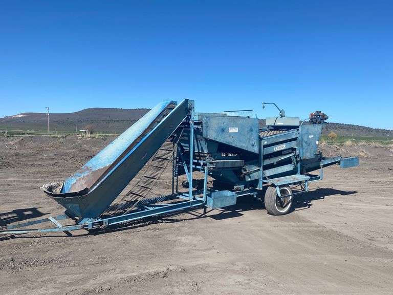 1990 Better Built Seed Cutter 2025 - Booker Auction Company