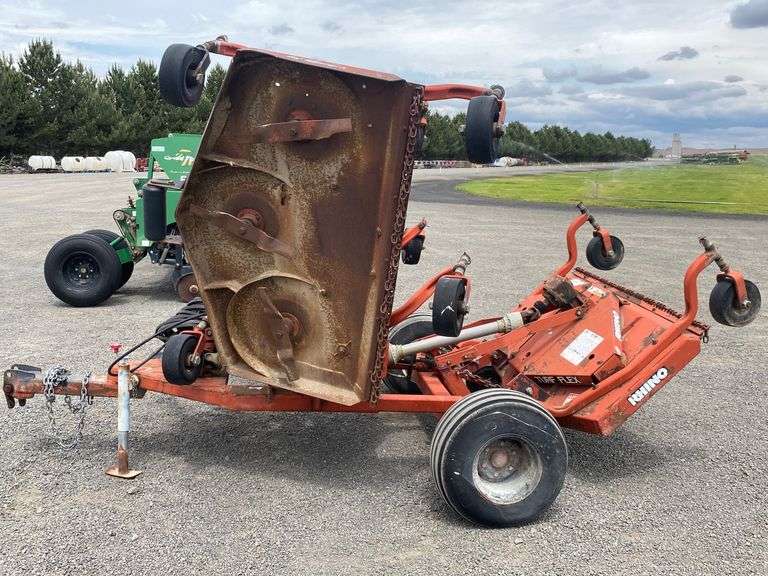 Rhino TX135 Turf Flex Mower - Booker Auction Company
