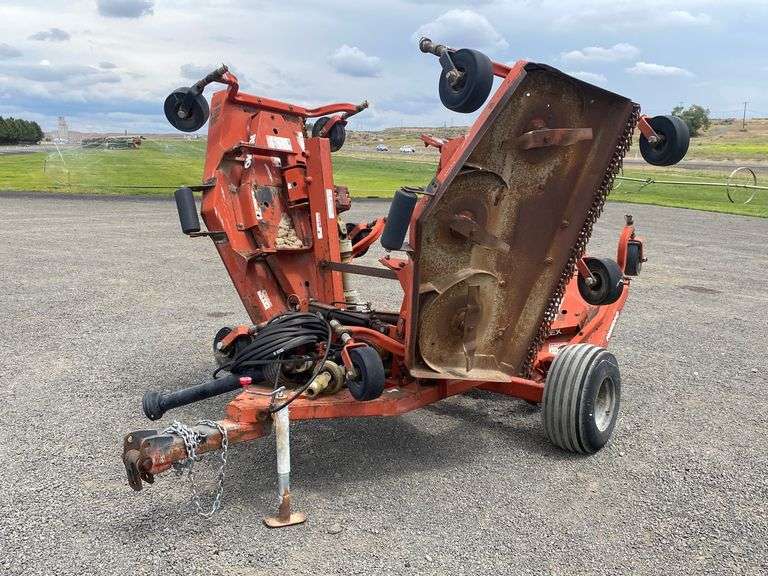 Rhino TX135 Turf Flex Mower - Booker Auction Company