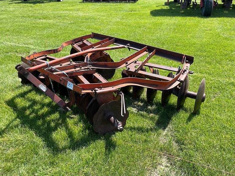 Ford 201 Tandem Disc - Booker Auction Company