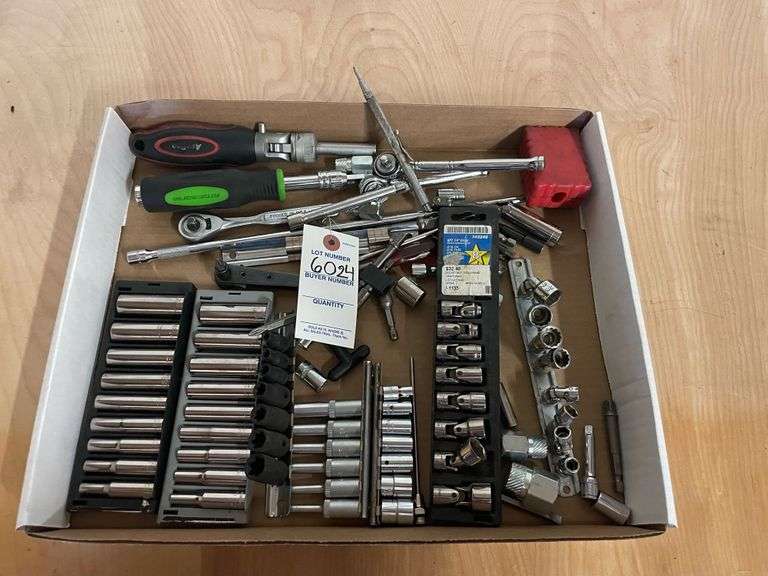 1/2" Drive Deep Sockets, Specialty 4x4 Tools - Booker Auction Company
