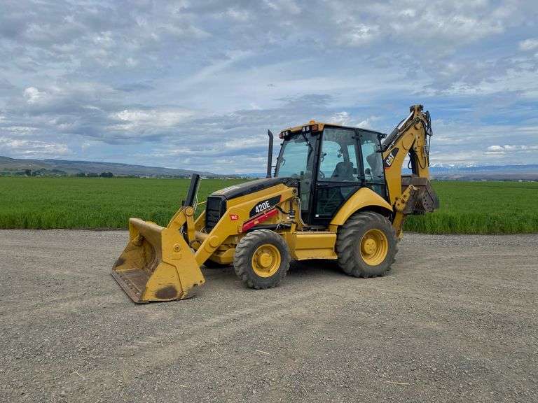 2012 Caterpillar 420E Backhoe - Booker Auction Company