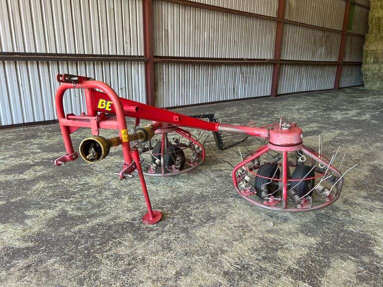 BE Haybob Tedder - Booker Auction Company
