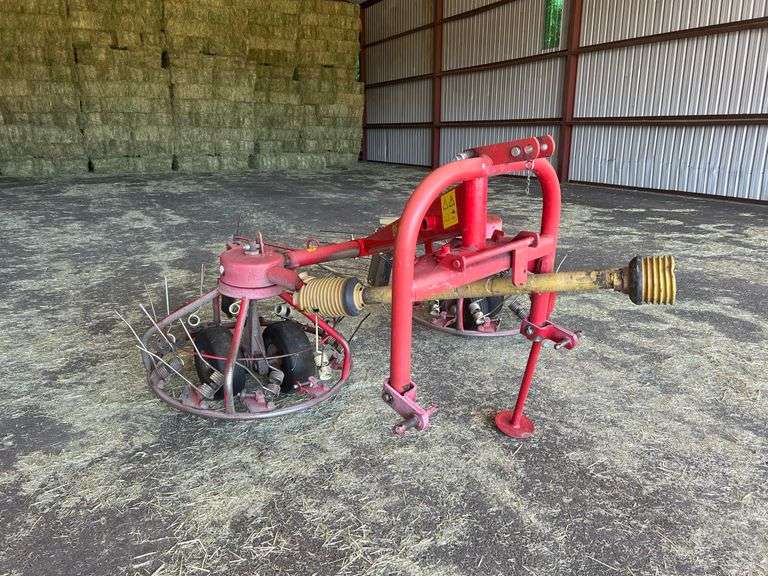 BE Haybob Tedder - Booker Auction Company