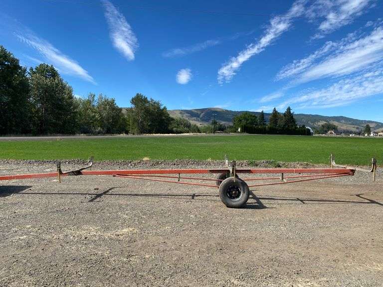 Custom Pipe Trailer - Booker Auction Company