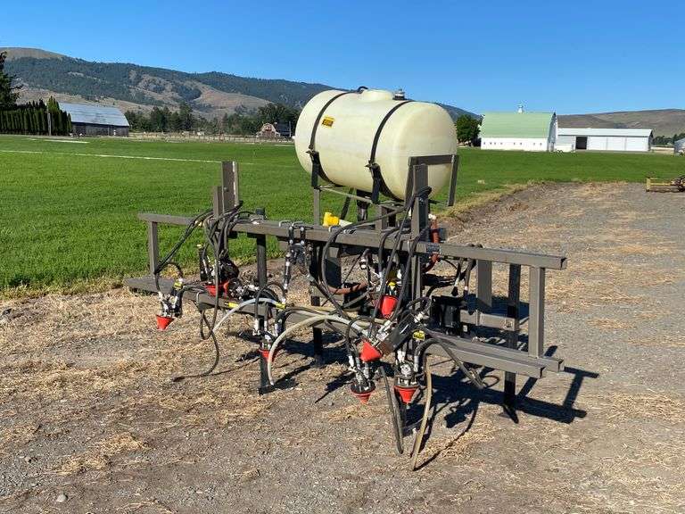Spray Rite Manufacturing Co Sprayer - Booker Auction Company