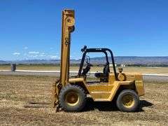 1985 Caterpillar R80 Forklift - Booker Auction Company