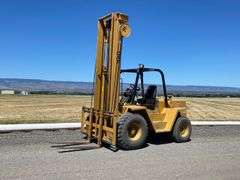 1985 Caterpillar R80 Forklift - Booker Auction Company