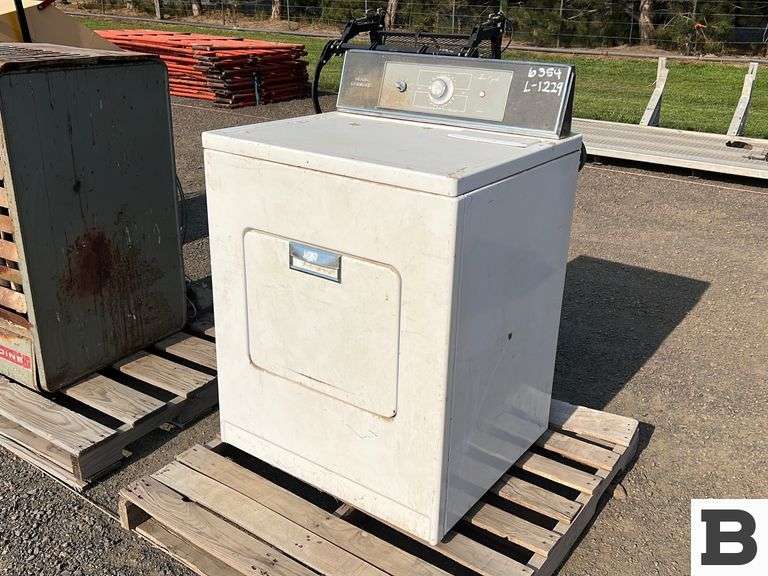 Sears Kenmore Dryer - Booker Auction Company