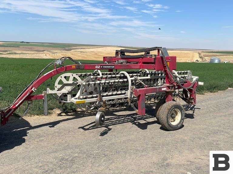 Twinstar G2 Hay Rake - Booker Auction Company