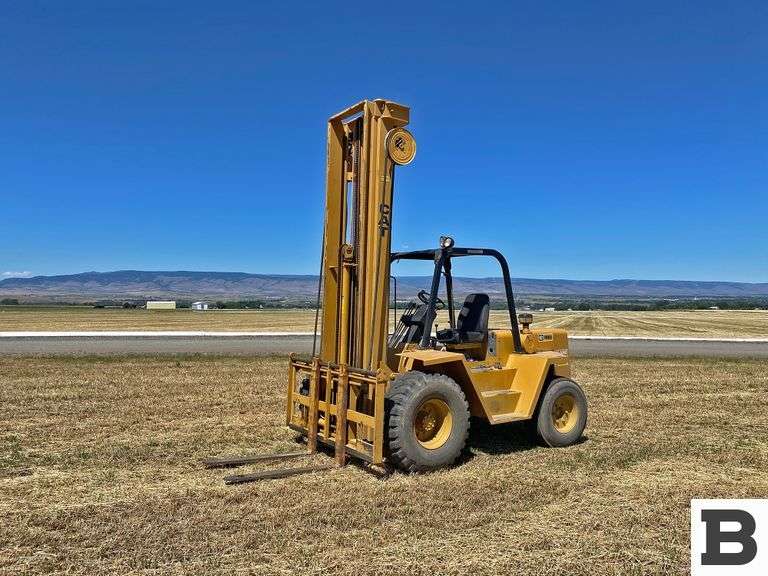 1985 Caterpillar R80 Forklift - Booker Auction Company