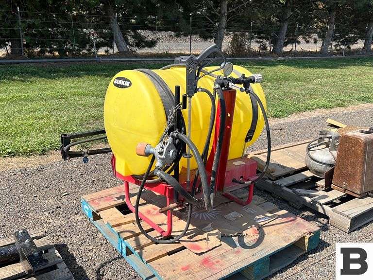 Rankin 55 Gallon Sprayer - Booker Auction Company