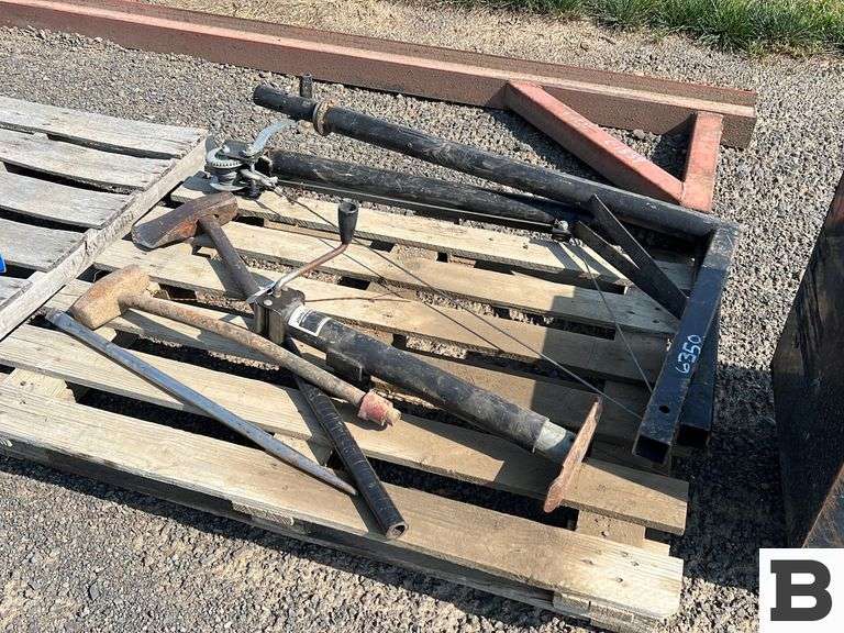 Receiver Hitch Hoist, Breaker Bar, JD Jack, Sledge Hammers - Booker ...