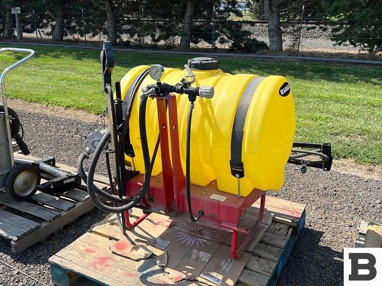 Rankin 55 Gallon Sprayer - Booker Auction Company