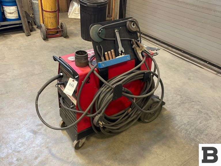 Lincoln Wire-Matic 255 Wire Feed Welder - Booker Auction Company