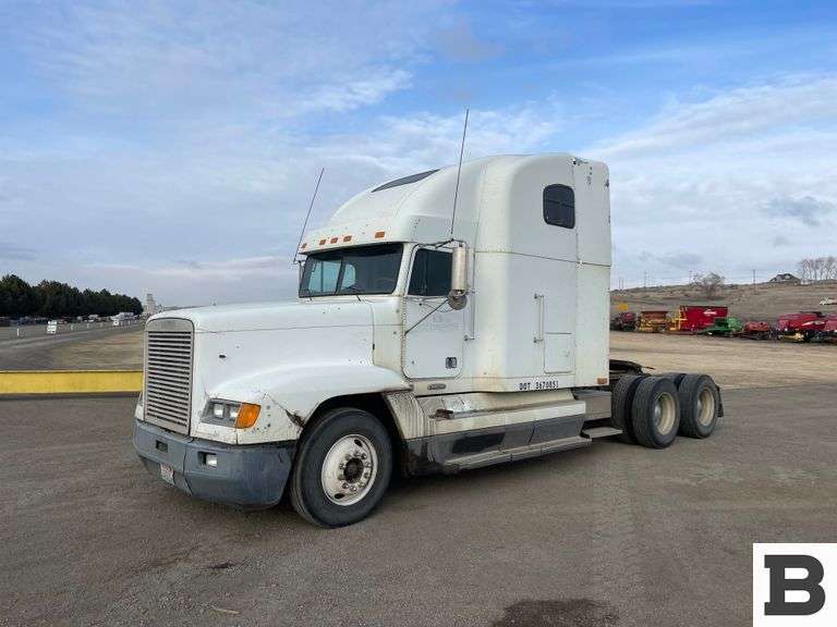 1997 Freightliner FLD120 Tractor Truck - Booker Auction Company