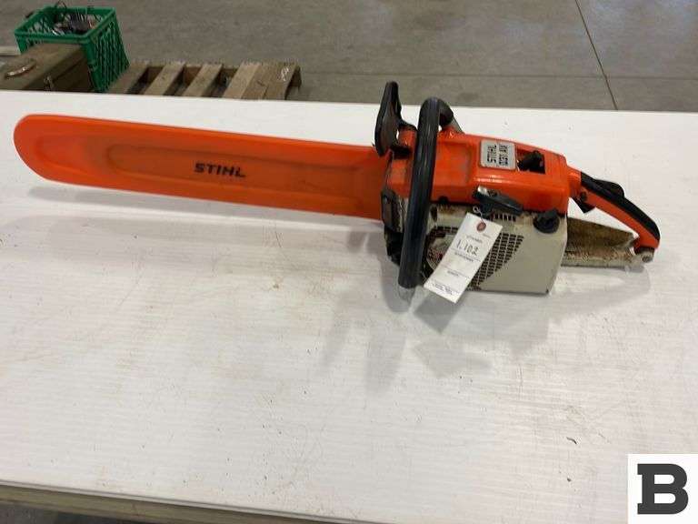 Stihl 031AV Chain Saw - Booker Auction Company