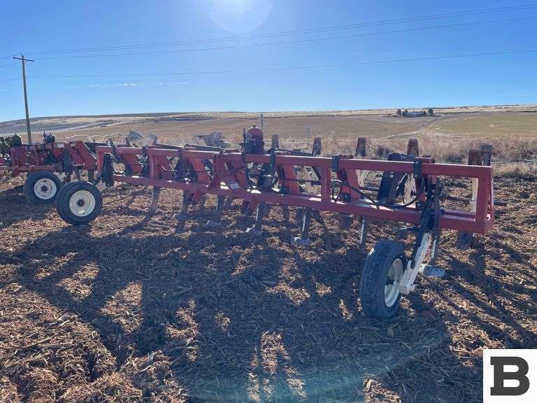 1995 Ag Engineering 7 Row Dammer Diker - Booker Auction Company