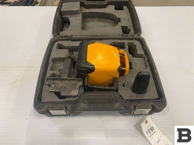 David White 3100 Series Auto Laser - Booker Auction Company