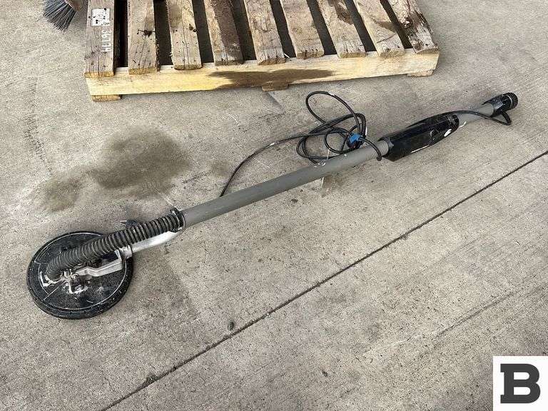 Porter Cable 7800 Dry Wall Sander - Booker Auction Company