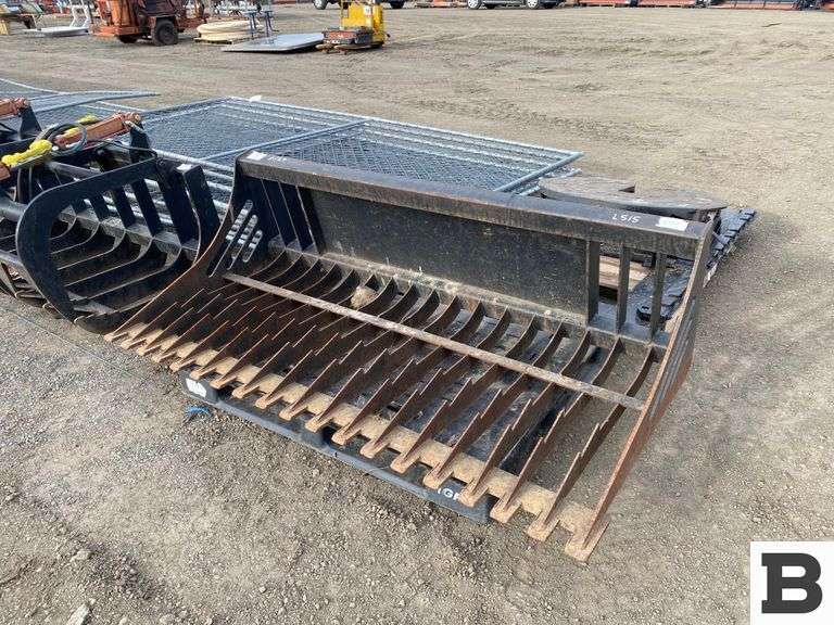 Skid Steer Skeleton Rock Bucket - Booker Auction Company