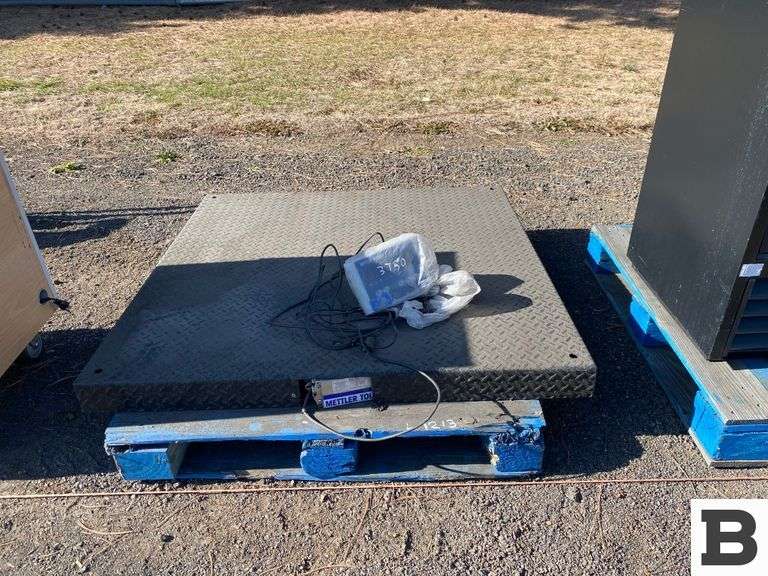 Mettler Toledo VLX Scale, Mettler Toledo IND221 Weighing Terminal ...