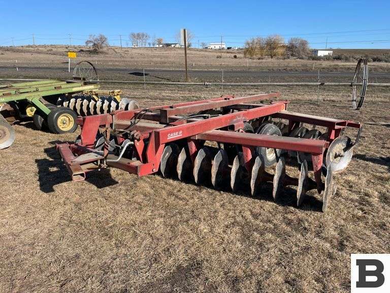 Case IH 770 Offset Disc - Booker Auction Company