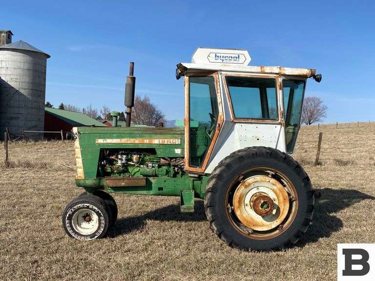 Oliver 1850 Tractor - Booker Auction Company