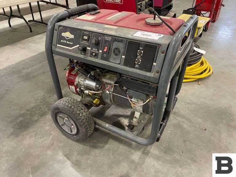 Briggs & Stratton 8750 Generator - Booker Auction Company
