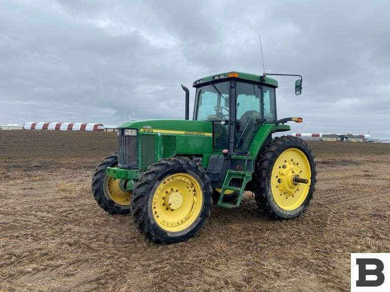 2002 John Deere 7810 Tractor - Booker Auction Company