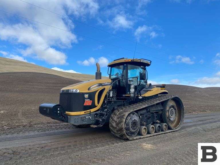 2010 Caterpillar MT835C Challenger Tractor - Booker Auction Company