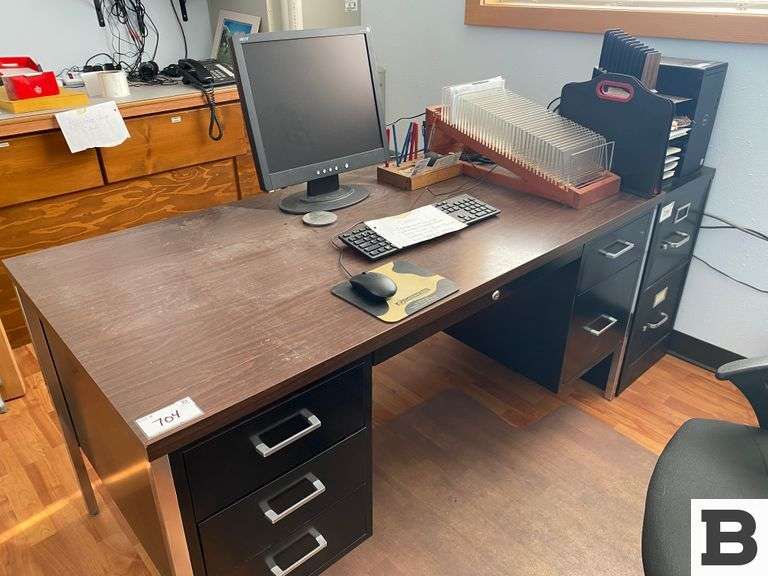 Office Desk, File Cabinet, Computer - Booker Auction Company