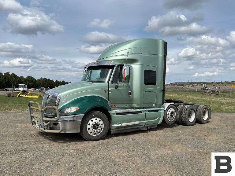 2013 International Prostar Tractor Truck - Booker Auction Company