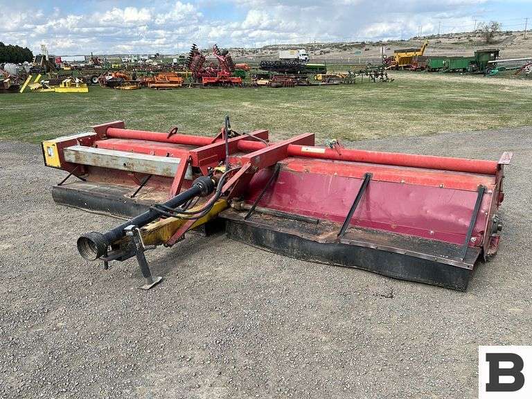 MC 180SB Flail Mower - Booker Auction Company