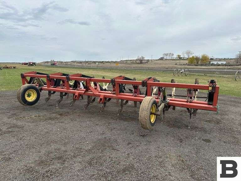 Ag Engineering Dammer Diker - Booker Auction Company