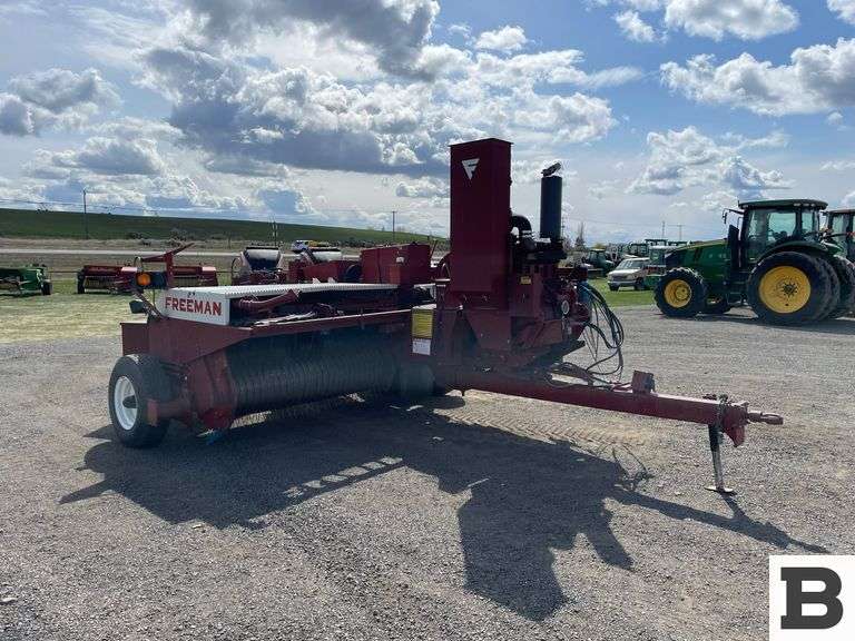 2014 Freeman 370 Hay Baler - Booker Auction Company