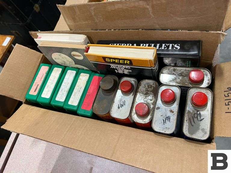 Reloading Dyes, Reloading Books and Gun Powder - Booker Auction Company