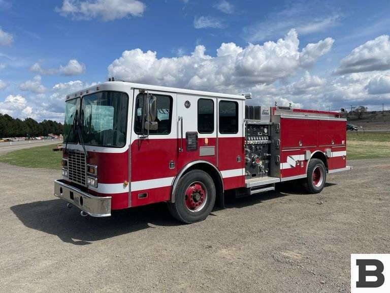 2000 HME Fire Truck - Booker Auction Company