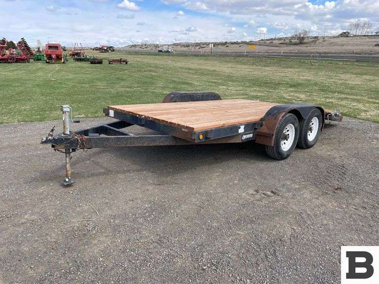 2005 Eagle Flatbed Trailer - Booker Auction Company