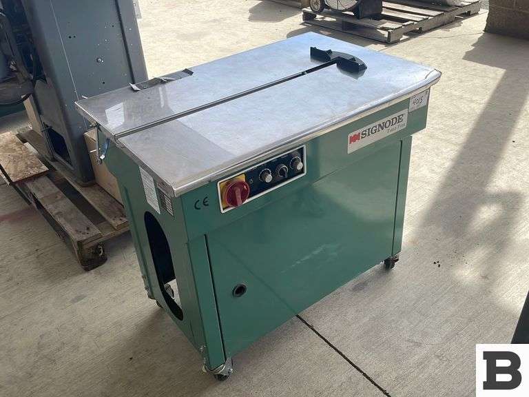 Signode Table Tyer Strapping Machine - Booker Auction Company