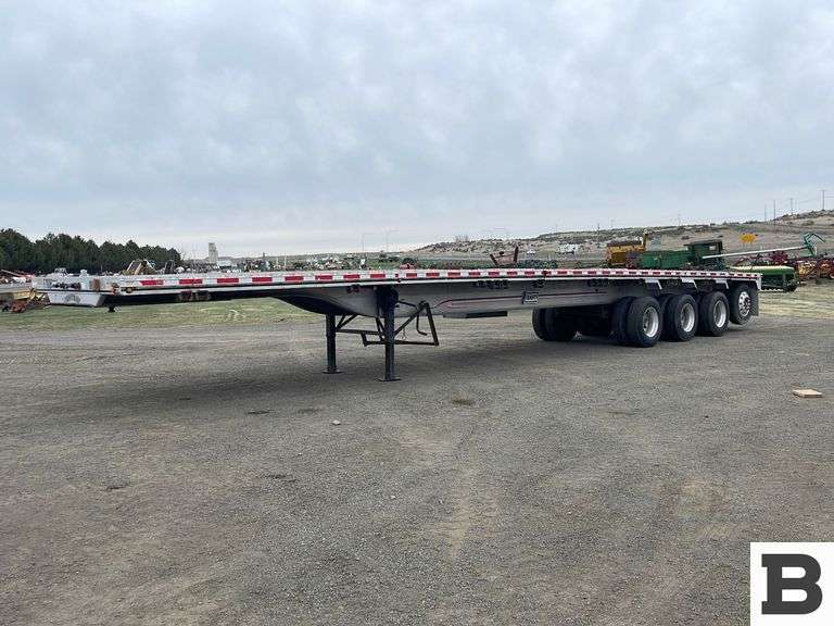 2007 East Mfg 53' Flatbed Trailer - Booker Auction Company