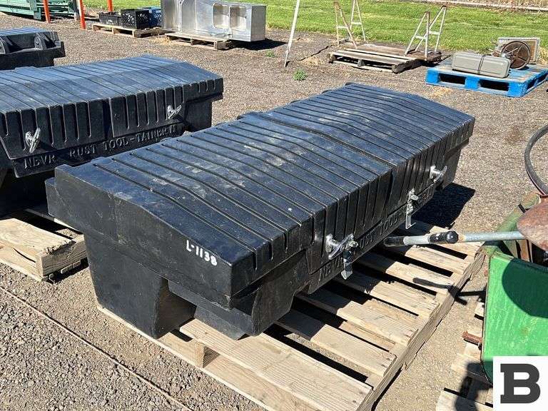 Never Rust Tool Tainer II - Booker Auction Company