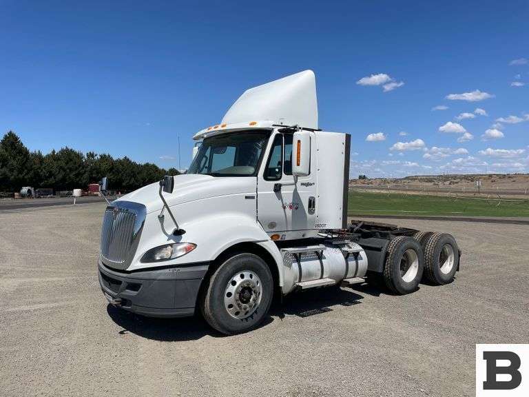 2013 International ProStar Tractor Truck - Booker Auction Company