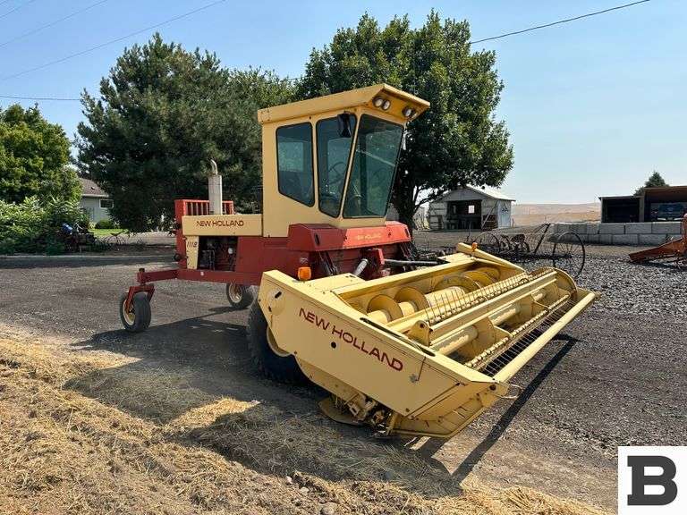 New Holland 1118 Swather - Booker Auction Company