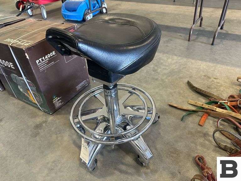Motorcycle Seat Stool - Booker Auction Company